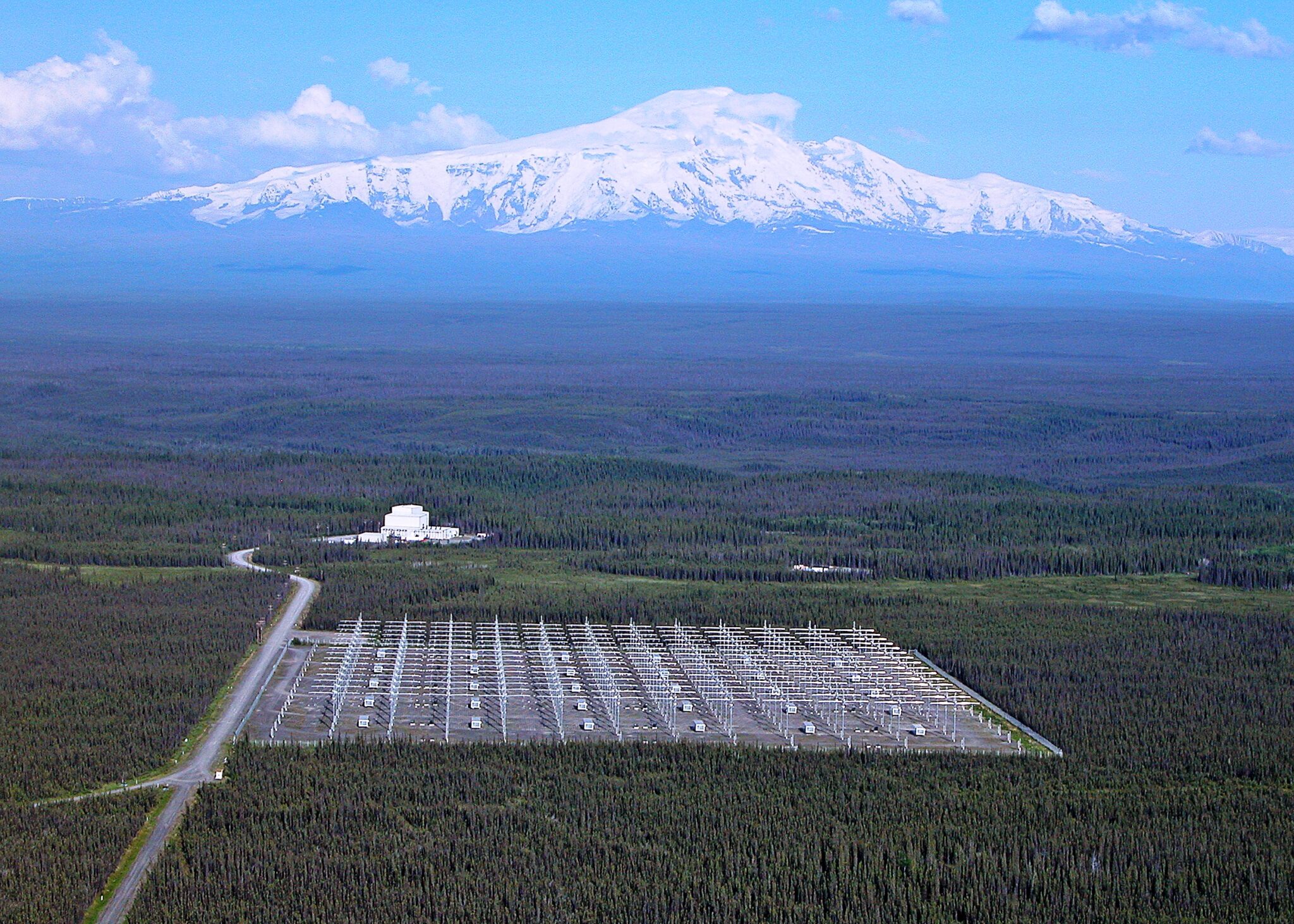 The High Frequency Active Auroral Research Program (HAARP) - The Black ...